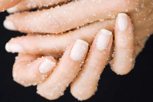 Scrub mani: 10 brand da non perdere